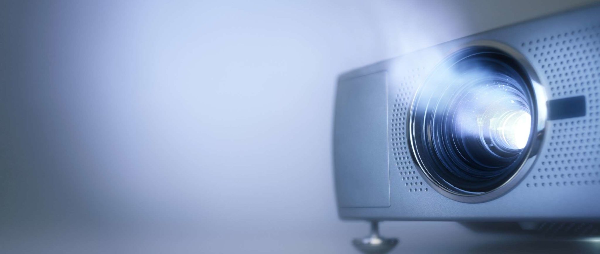 Beamer Beratung: Wie finde ich den richtigen Beamer? | beamer & more